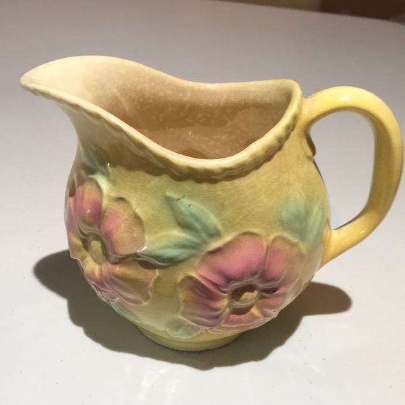Hull Pottery | Kitchen | Vintage Hull Pottery Pitcher Made In Usa 52 ...